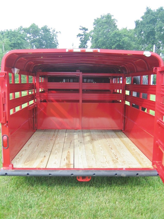 2013 CORN PRO Low-profile 18' stock trailer