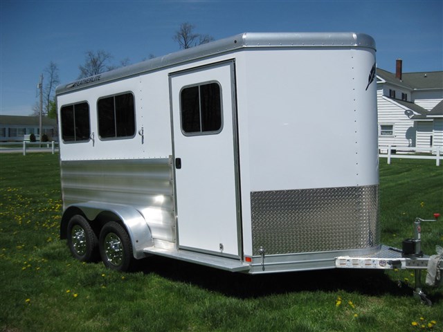 2017 Featherlite 2 Horse Slant Load