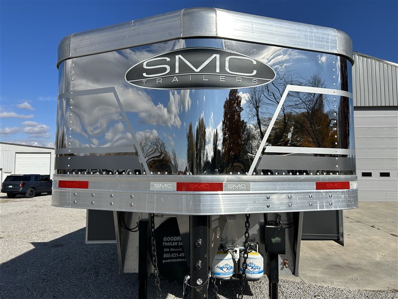 2021 SMC Laramie, Hayrack, Rear Ramp, 13ft LQ, 15ft stock