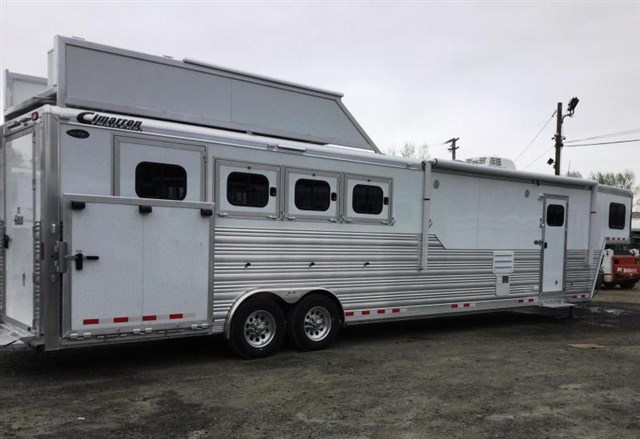 2016 Cimarron 2016 CIMARRON NORSTAR 4H GN WITH TRAIL BOSS LIVING