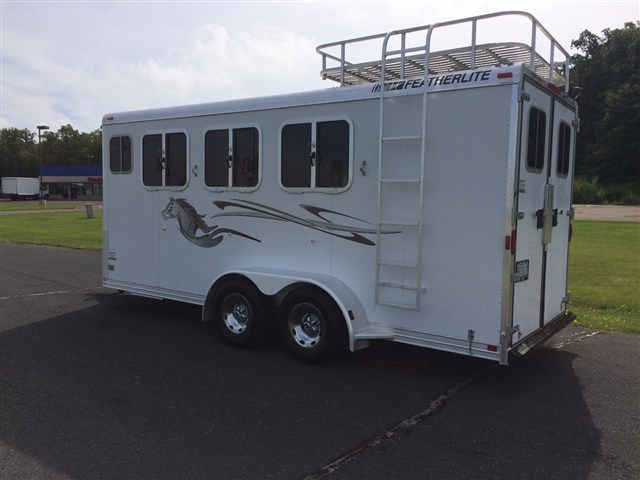 2004 Featherlite 9408