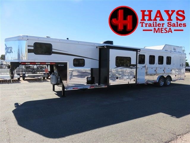 2017 Bison Ranger 14ft Sw 4 Horse Rear Side Load