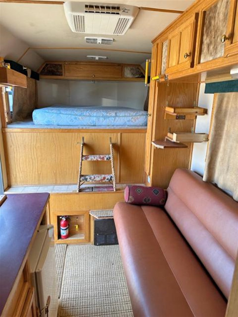 2003 Living Quarter Horse Trailers