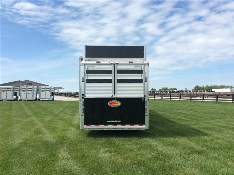 2024 Sundowner 12 Horse Rancher Special