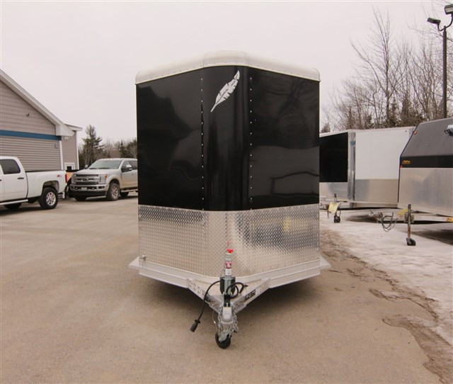 2016 Featherlite 9409-672H 2 Horse Slant Load w/Front Tack Room