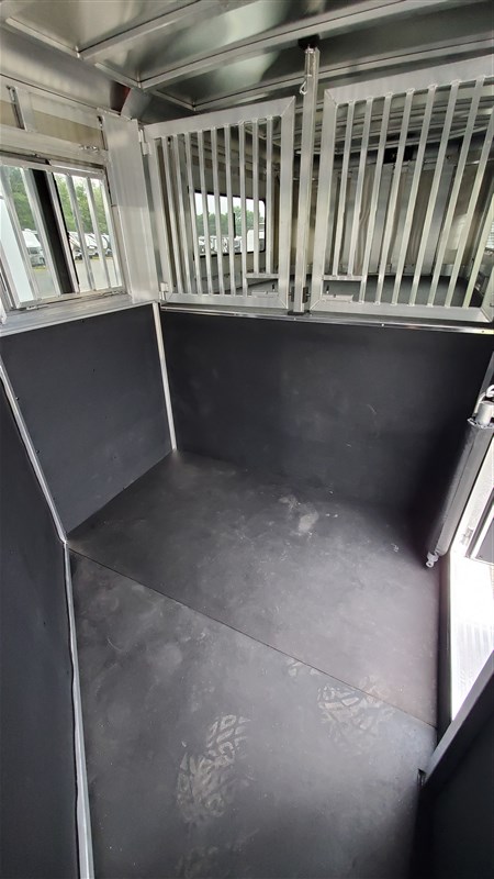 2026 Adam Pro-Racer +1