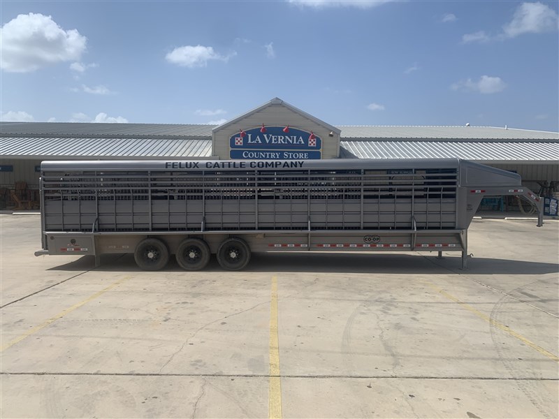 2022 GR 32X6'8 Metal Top