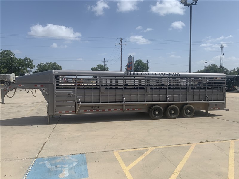 2022 GR 32X6'8 Metal Top