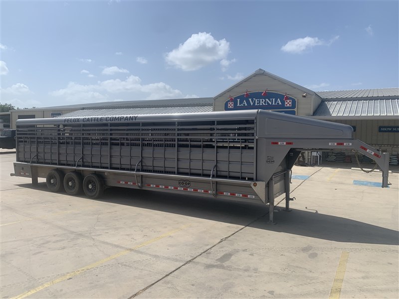 2022 GR 32X6'8 Metal Top