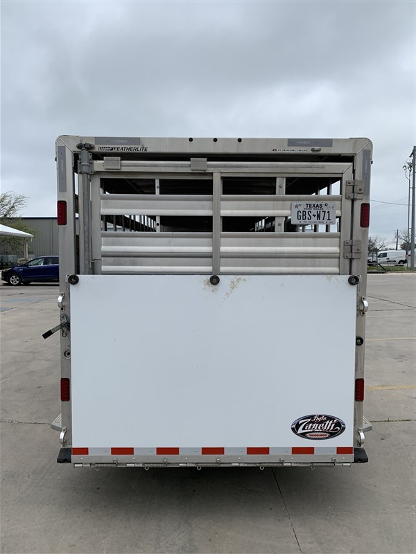 2014 Featherlite 28x7 Stock Combo