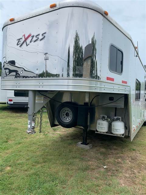 2014 Exiss 8310 LQ, 3H, GENERATOR, HAY RACK, 8' WIDE
