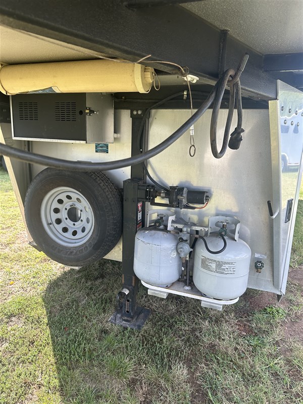 2016 SHADOW STABLE MATE, ALL ALUMINUM, SLIDE 64196S-2SL-GN-LQ, 2 HORSE ...