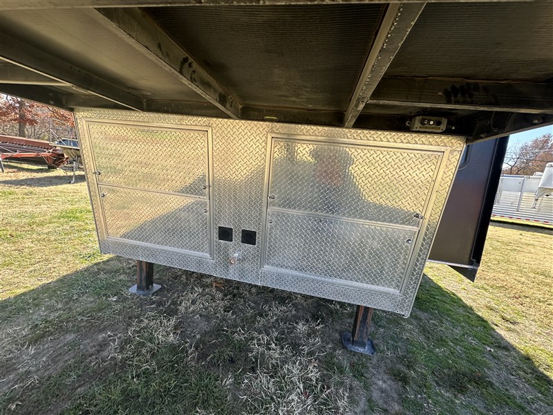 2020 BISON 17' SHORTWALL, GENERATOR, COUCH/DINETTE, 8417, ALL ALUMINUM ...