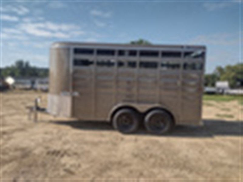 2023 S & S Manufacturing 16' Bumper Pull Livestock Trailer
