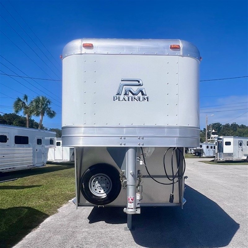 2025 Platinum 20' Livestock Combo GN with 4' Tack
