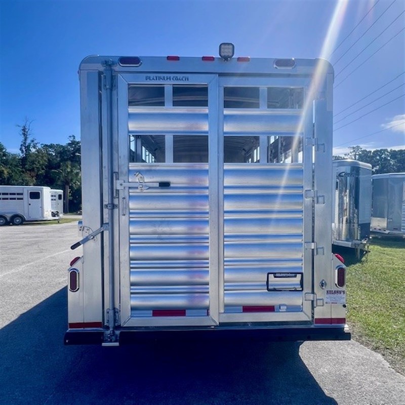 2025 Platinum 20' Livestock Combo GN with 4' Tack