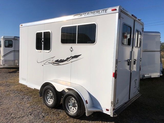 2005 Featherlite 2 Horse Bumper Pull