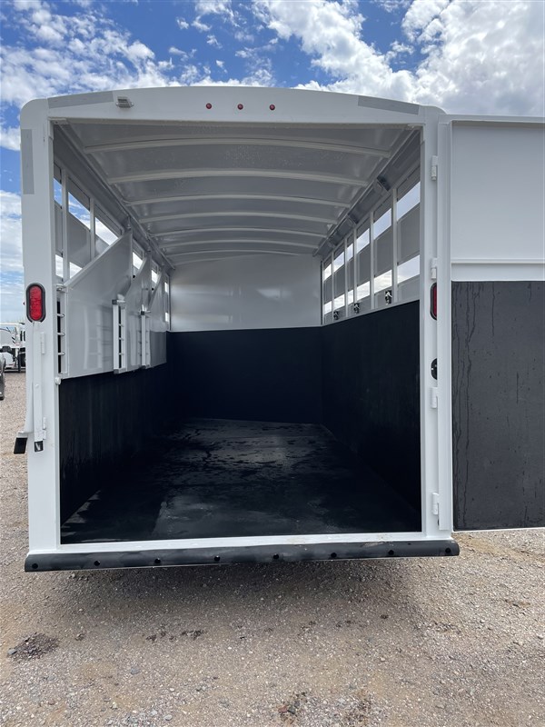 2023 Titan 4 Horse BP Stock 6000 lb axels 16 inch tires