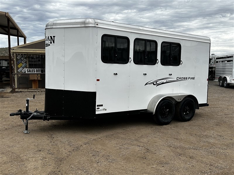 2021 Logan 3 Horse Crossfire