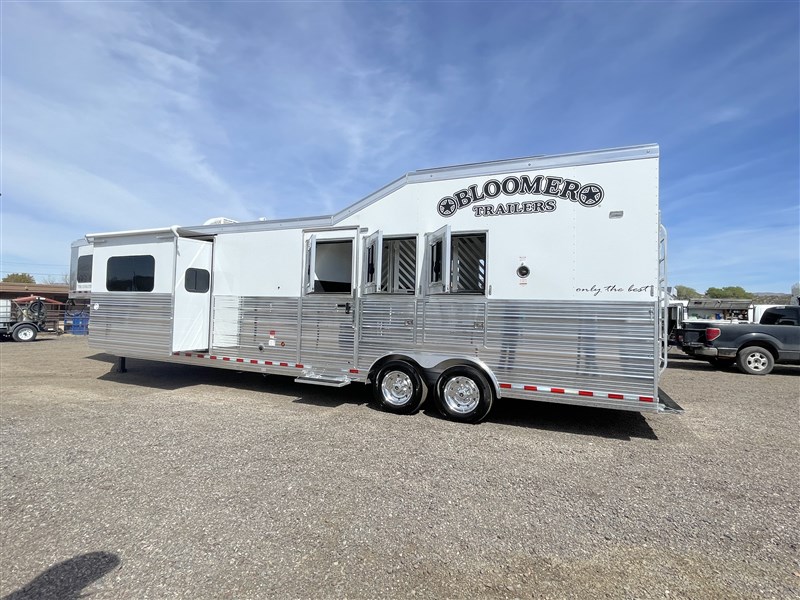 2023 Bloomer Evolution 14'11 Shortwall by Outlaw