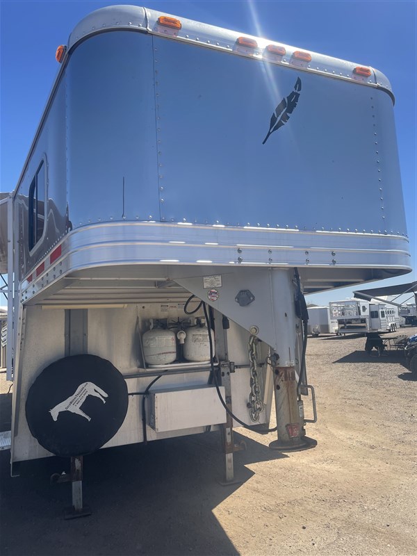 2009 Featherlite 4 Horse 13' S/W