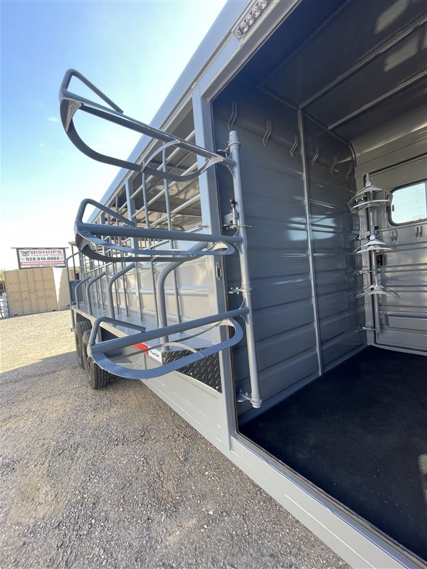 2024 Swift Built 20' Stock combo w/ double tack doors
