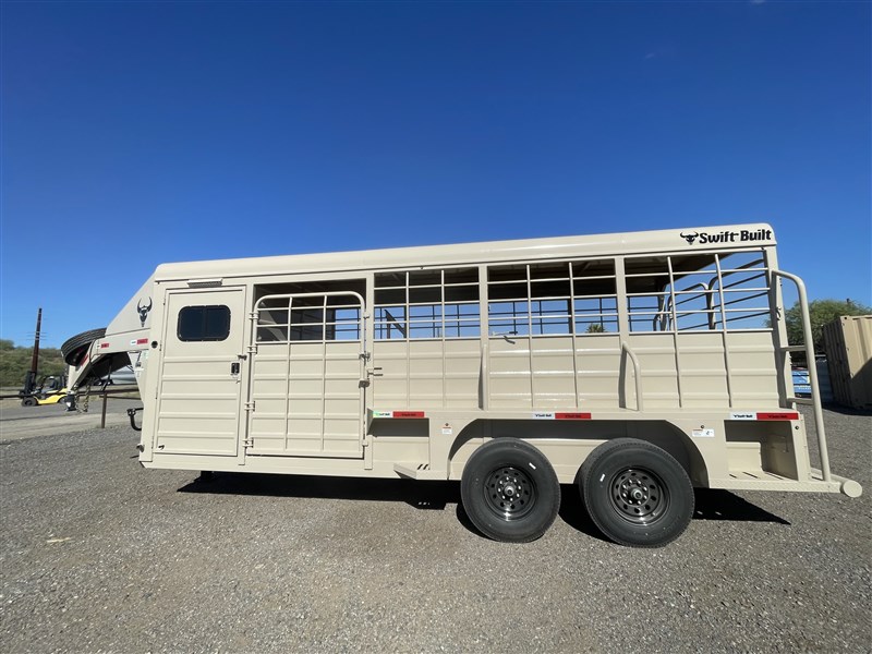 2024 Swift Built 20' Stock combo w/ double tack doors