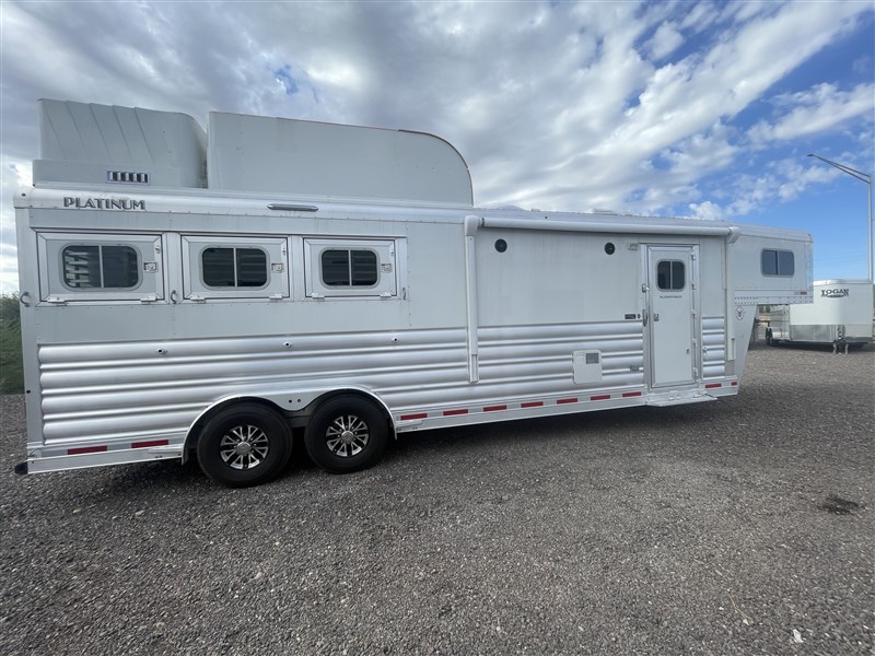 2024 Platinum 3H w/ 10'4" SW done by Outlaw PROLINE XP