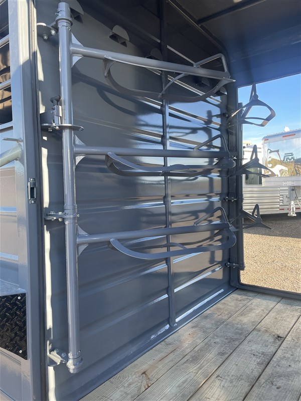 2025 Swift Built 20' S/C Double Tack