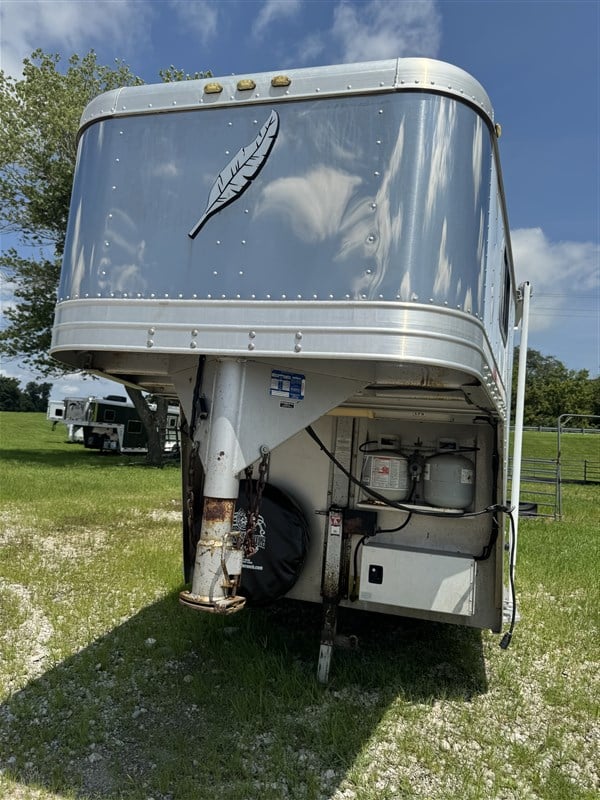 2001 Featherlite 4 HS LQ- U0245