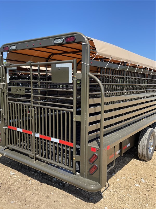 2023 Neckover 32'X6'8" CATTLE