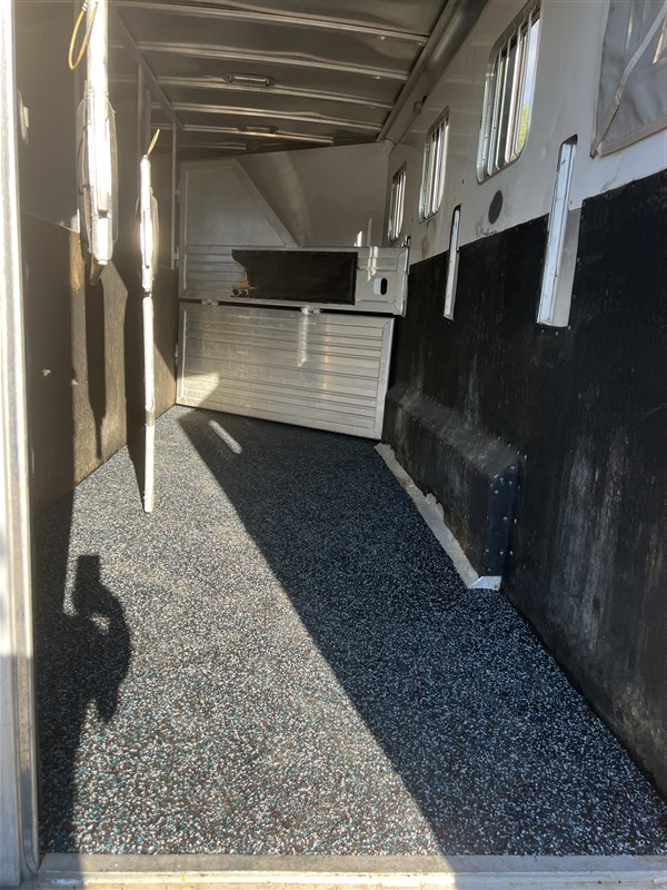 2002 Featherlite 8549