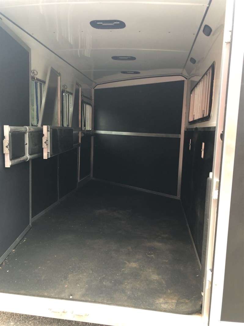 2019 Shadow Pro Series