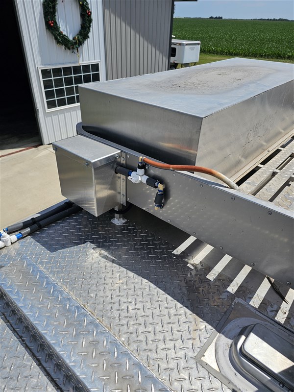 2015 Featherlite 8581-3HOB-STD