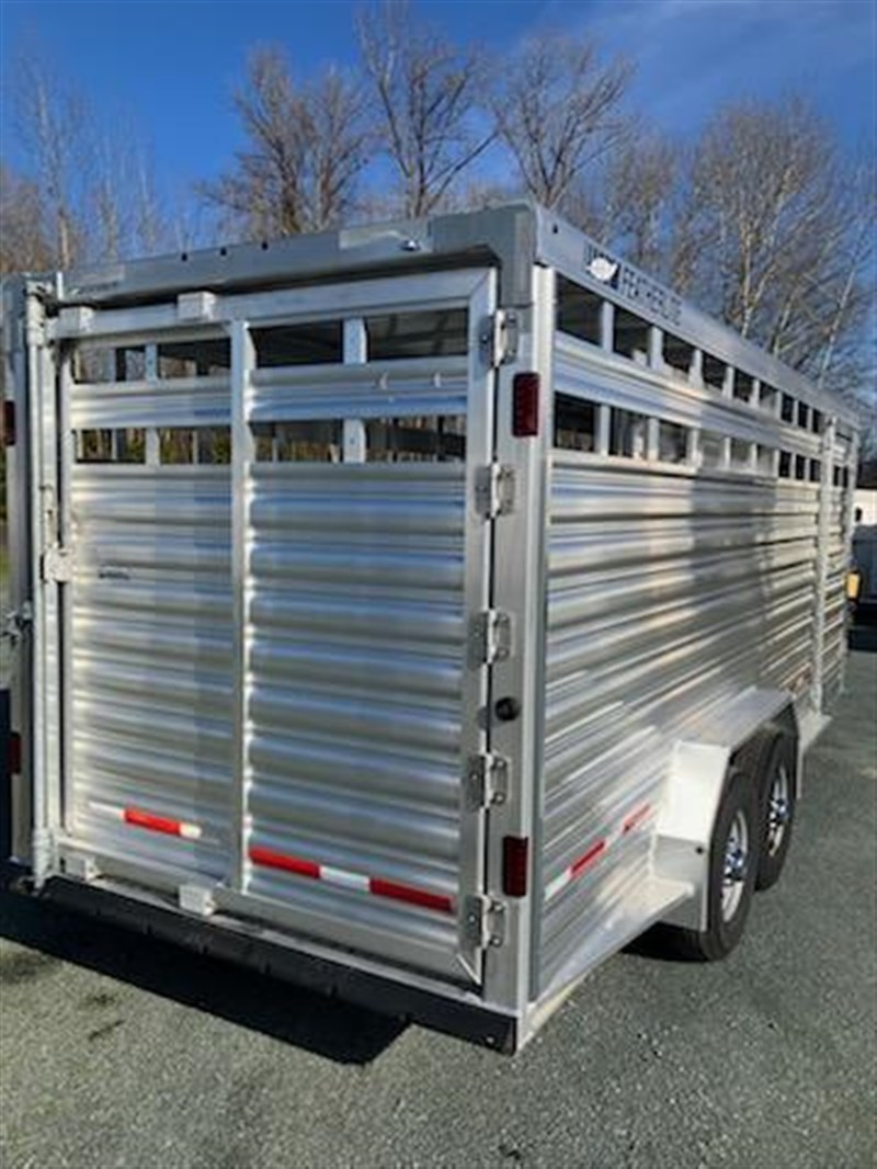 2025 Featherlite 8127