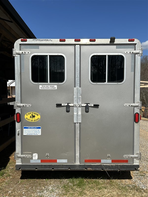 2003 featherlite 8541