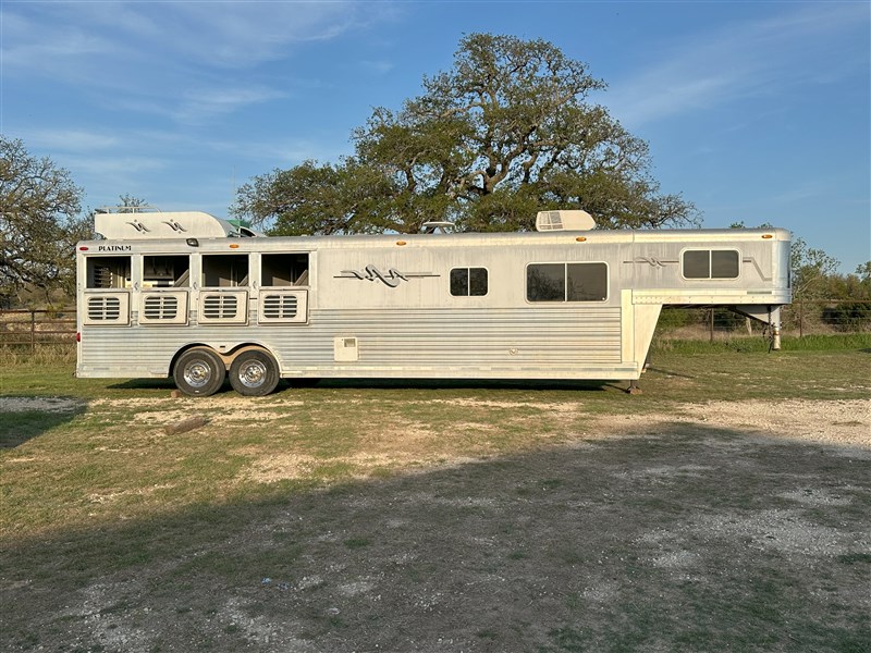 2005 Platinum 4H 13' SW