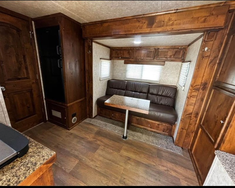 2019 Logan 812 LMT STC 14