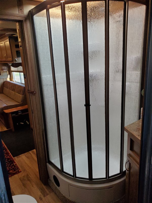 2017 Featherlite Liberty