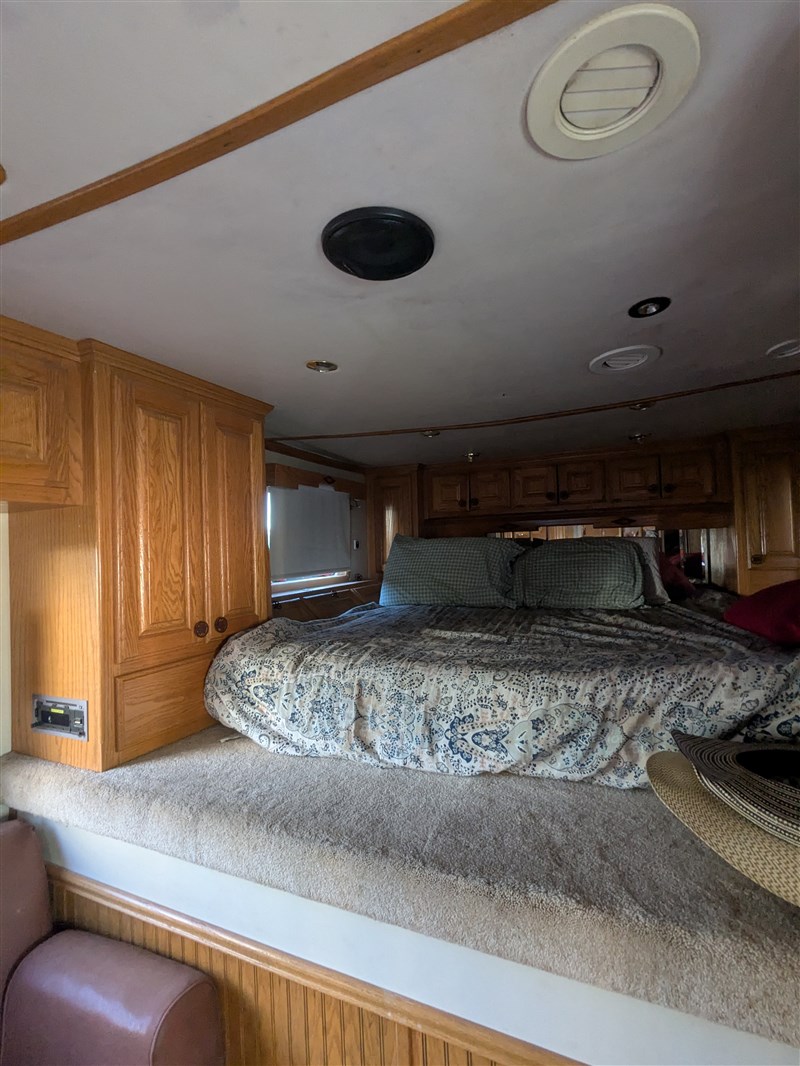 2001 Hart Smooth skin aluminum 4 horse