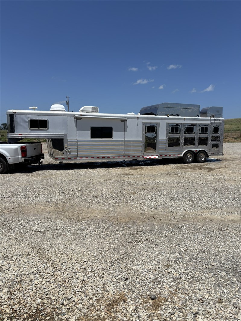 2007 Platinum Coach outlaw conversion