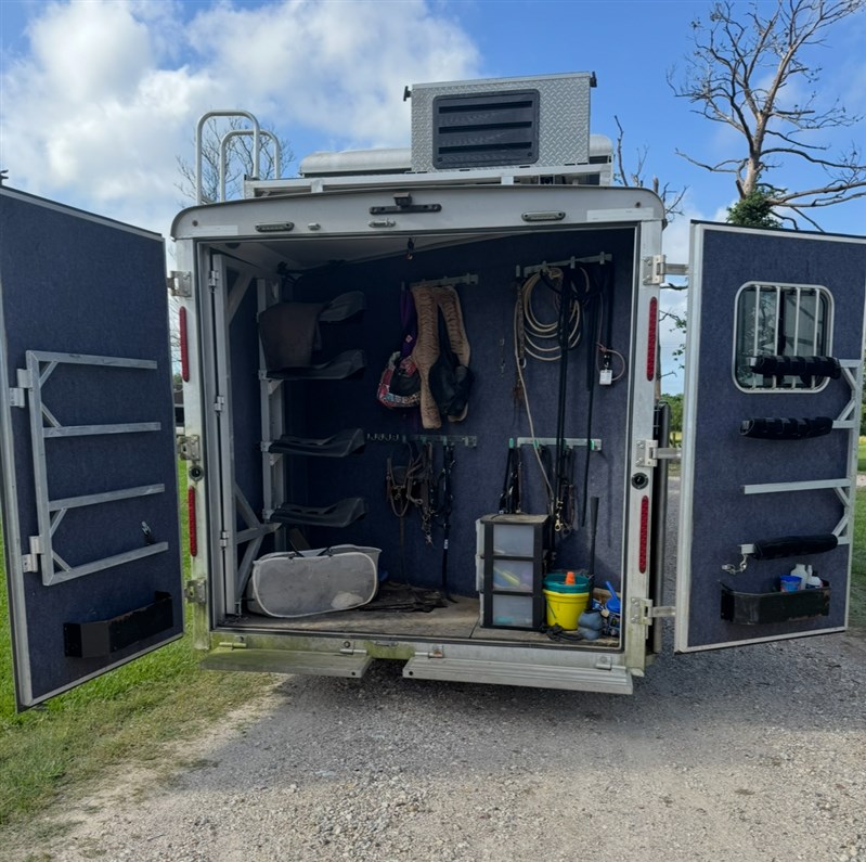 2016 Bison Premier 8417PRRSL