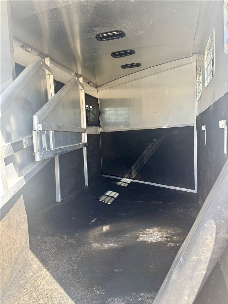 2000 Exiss GNH-718 Event SS300