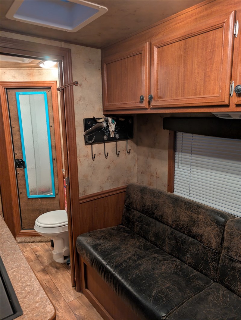 2013 Exiss C-STC 6830LQ
