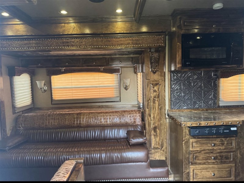 2012 4 Star 4 horse | Horse Trailer World