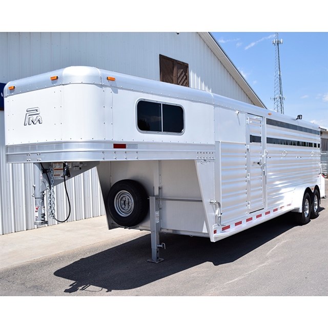 2016 Platinum Platinum 22' C Sport Stock Combo Horse Trailer