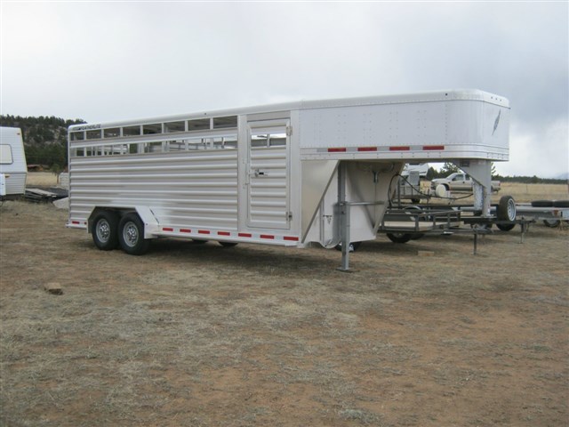 2016 Featherlite 20' Aluminum GN Stock (8117) - New