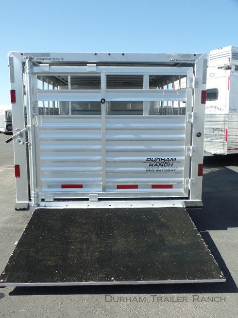 2015 Featherlite 8413 Stock Combo, Full Rear Ramp, Show Cattle