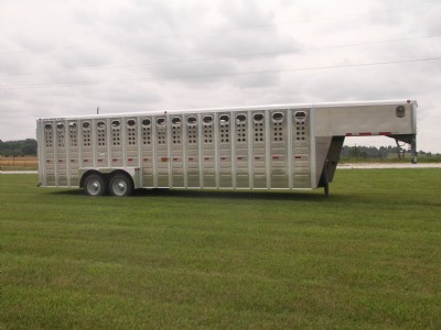 2007 MERRITT 28' Gooseneck Alum Cattle Drive Stock