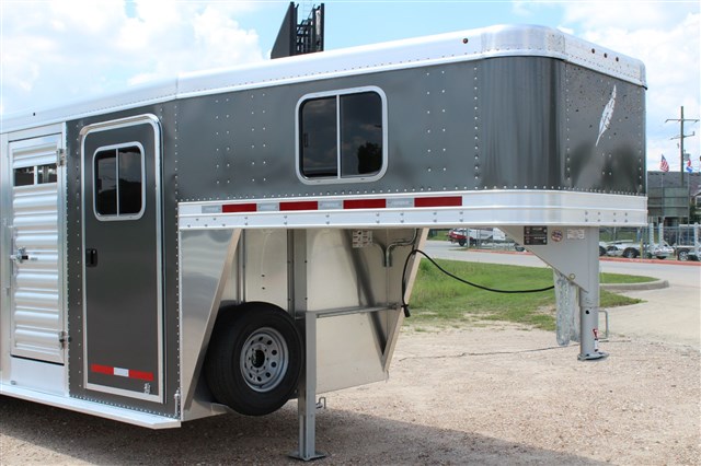 2019 Featherlite 8413 - 20'